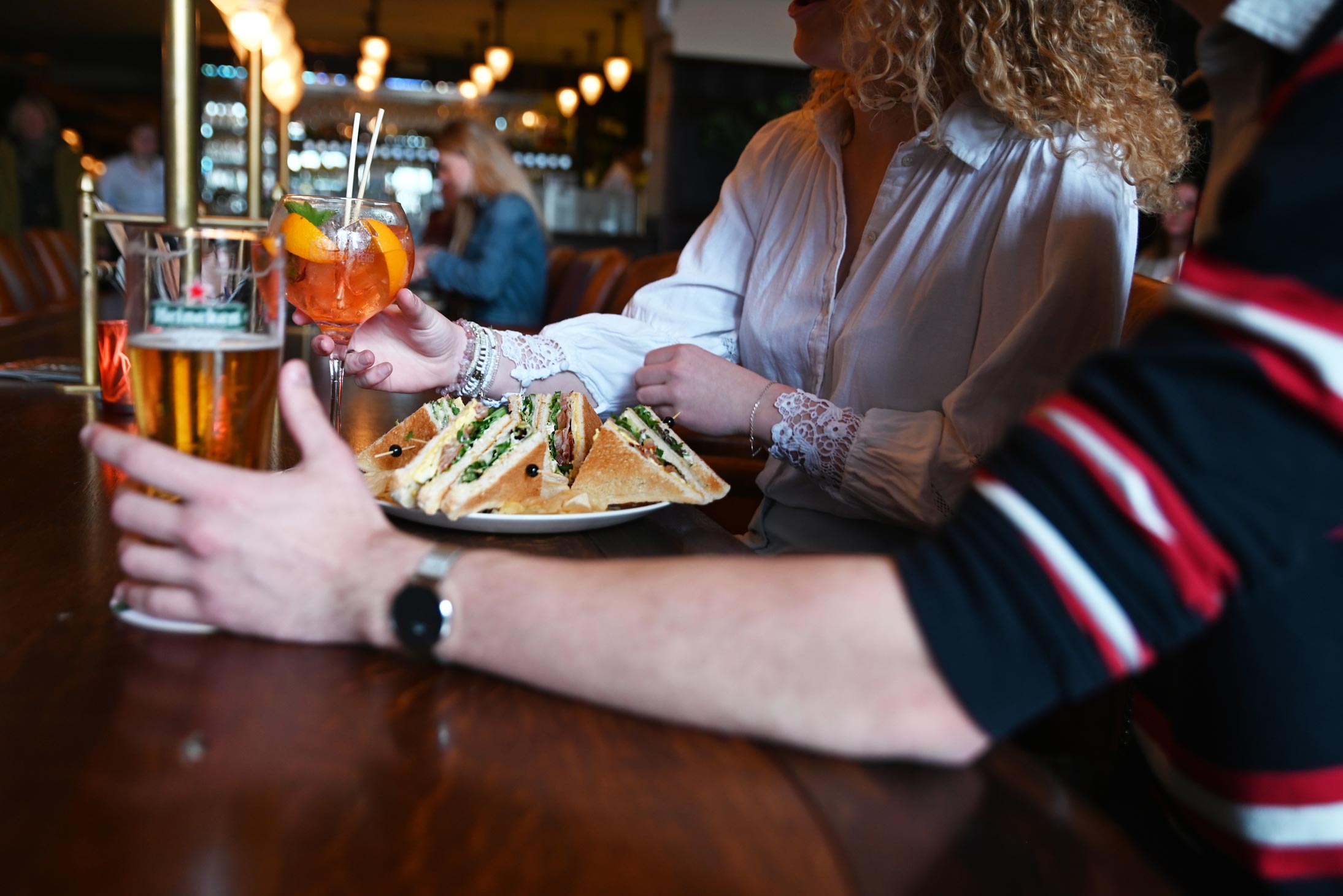 Een heerlijke lunch op de Grote Markt van Groningen bij De Drie Gezusters